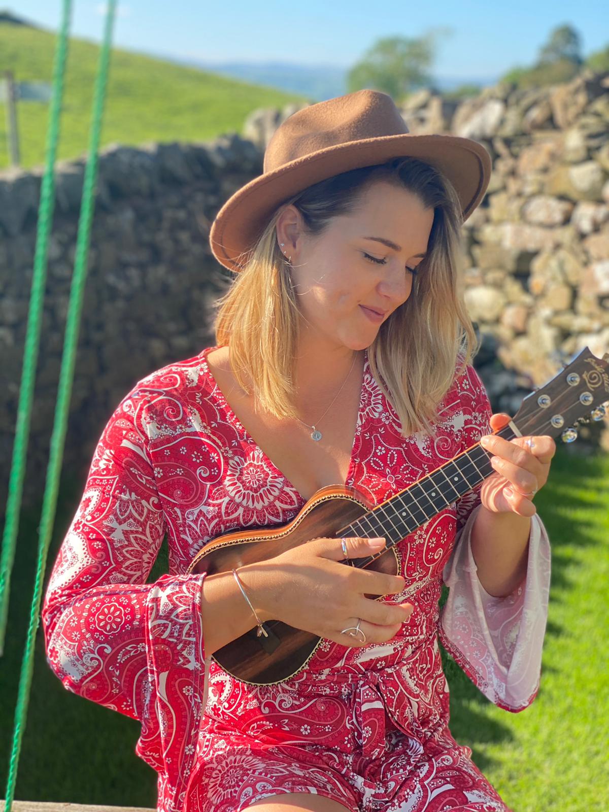 Snail UKS-E220 Ebony Soprano Ukulele – Snail-Ukulele.com